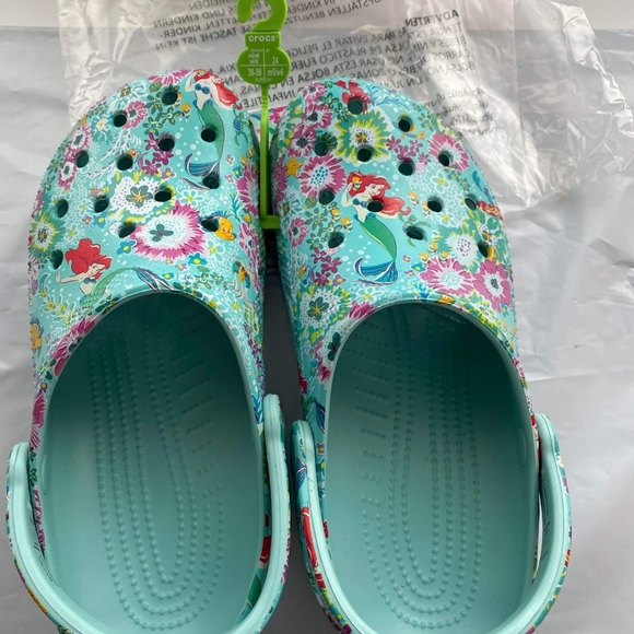 CROCS | Shoes | Crocs Womens Vera Bradley Disney Little Mermaid Clogs ...